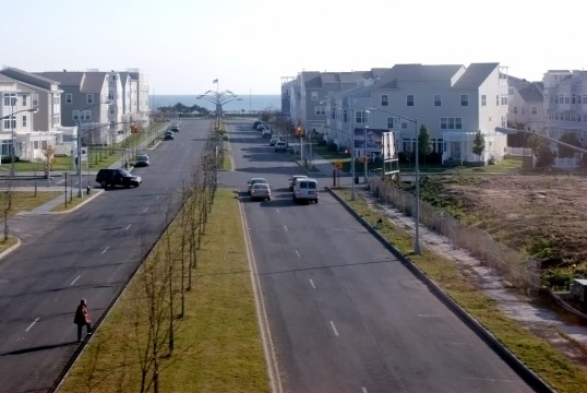 Arverne rebuilds: Water's Edge, Arverne-by-the-Sea, and Arverne View ...